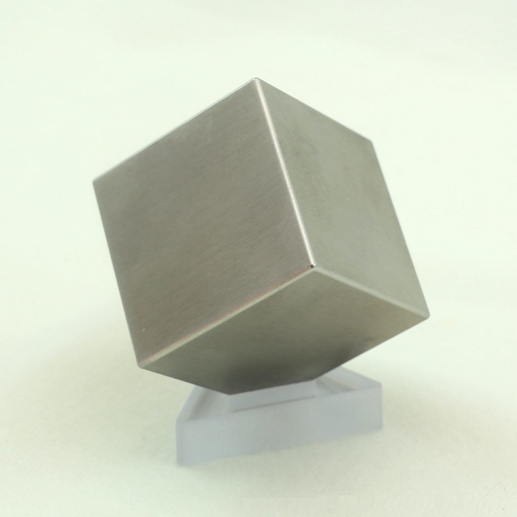 Set de cubos de tugnsteno (W) y aluminio (Al) de 51mm (2"). Mismo ...