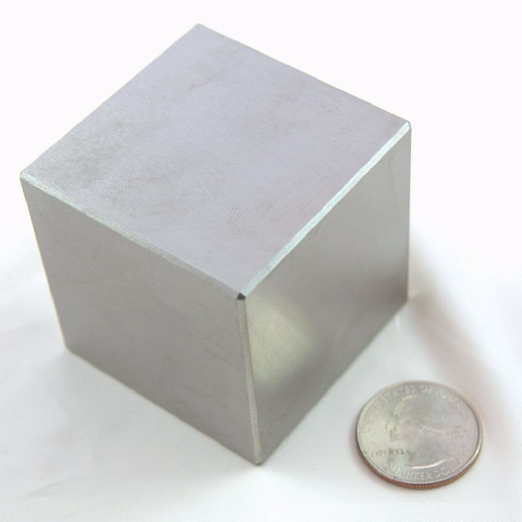 Cubo de tungsteno (grado aeroespacial) de 5,2 libras (2490 gramos) y 2 ...
