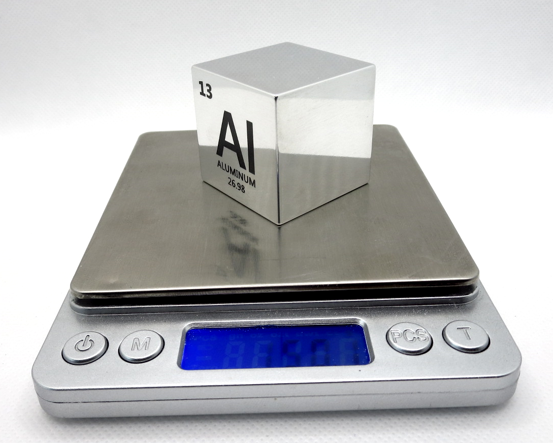 Cubo de aluminio de 38,1mm (aprox. 150g). Grabado a láser. Uno de los 5 ...